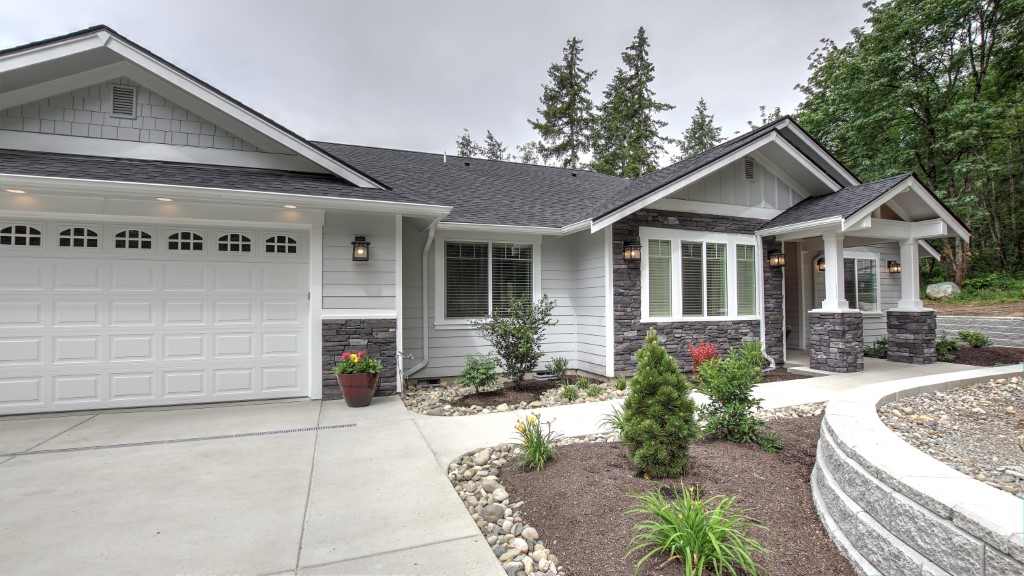 Serrano Custom Home - BYK Construction